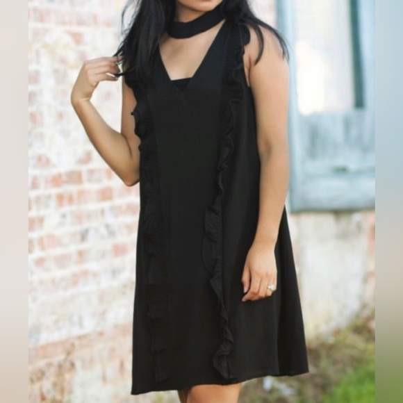 entro | Dresses | Entro Black Ruffled Dress | Poshmark